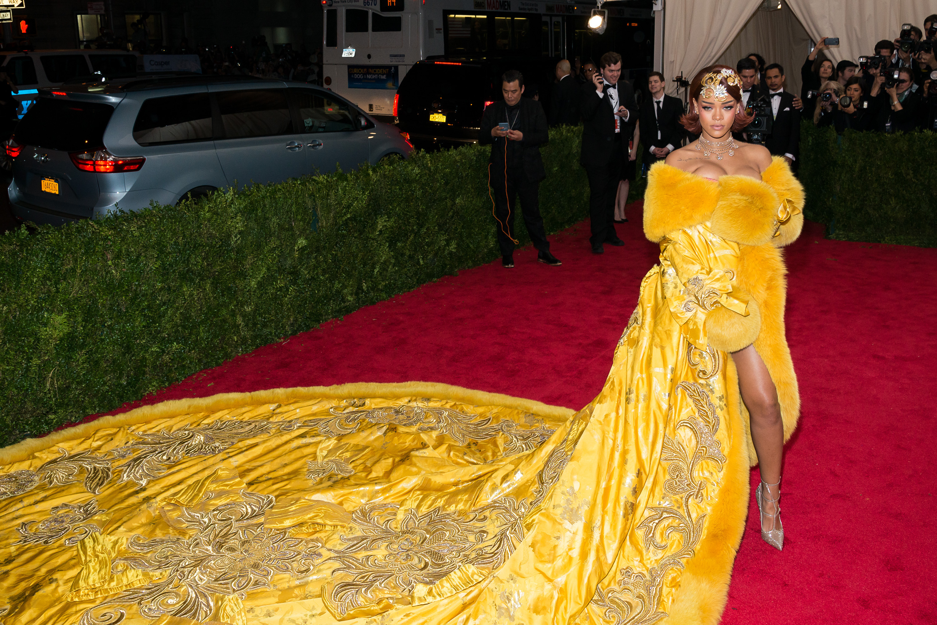 This Is What Goes Into Making Those Iconic Met Gala Looks | Betches