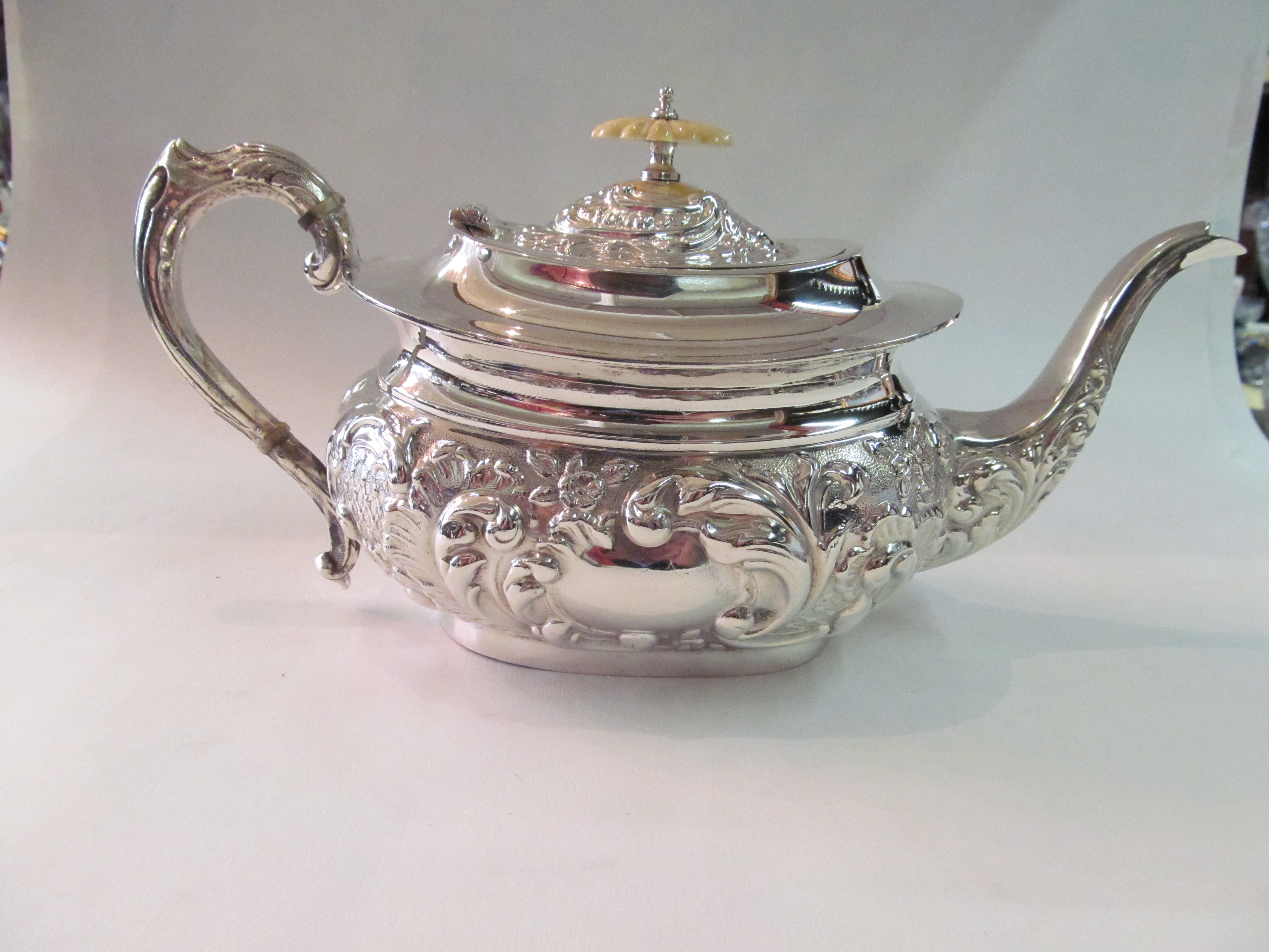 Antique English Silverplate Georgian Style Teapot - George C. Birlant ... Antique English Silverplate Georgian Style Teapot - George C. Birlant ...