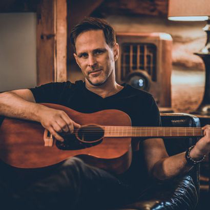 Jacob Moon Tour Dates, Concert Tickets, & Live Streams