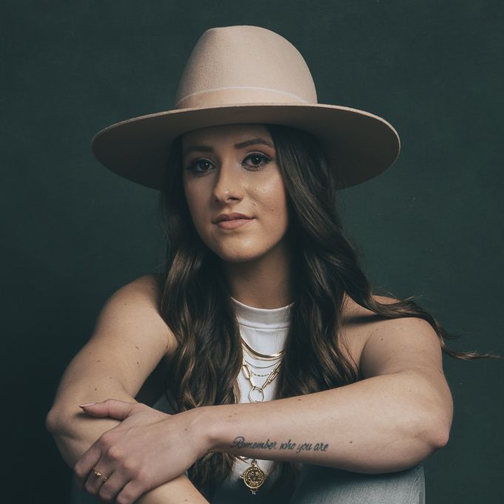 Maggie Baugh Tour Dates, Concert Tickets, & Live Streams