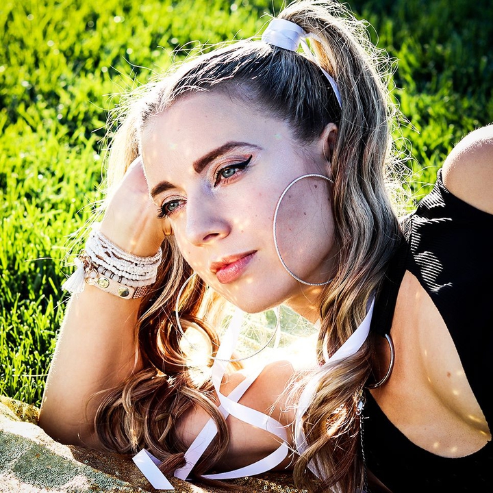 Michelle Lambert Concerts & Live Tour Dates: 2023-2024 Tickets ...