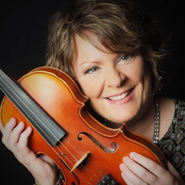 Eileen Ivers Milltown Tickets, Dún Briste Sea Stack Apr 08, 2023 ...