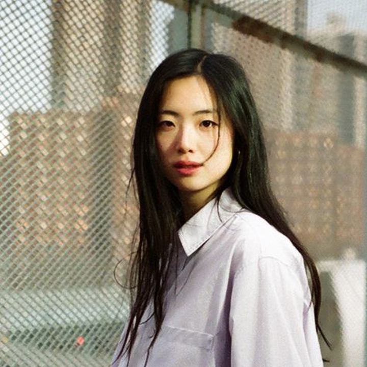 Sarah Kinsley Concerts & Live Tour Dates: 2024-2025 Tickets | Bandsintown