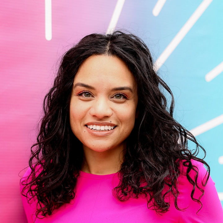 Amanda Vernon Concerts & Live Tour Dates: 2024-2025 Tickets | Bandsintown