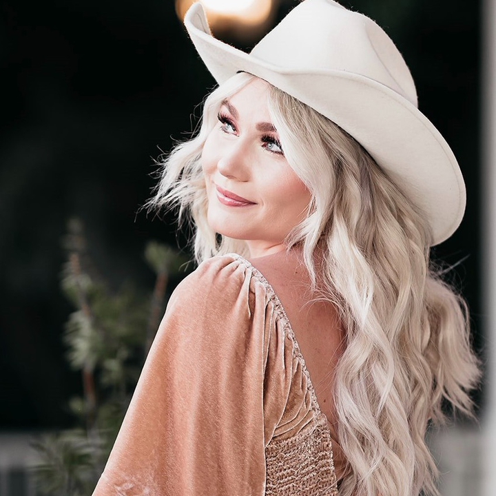Lauren Hall Concerts & Live Tour Dates: 2024-2025 Tickets | Bandsintown