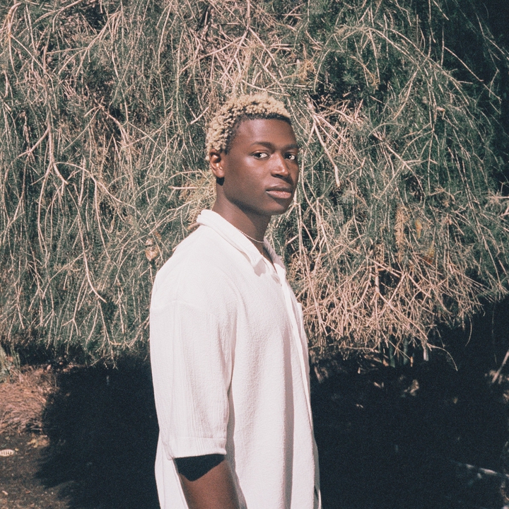 Mon Rovîa Concert Tickets: 2023 Live Tour Dates | Bandsintown