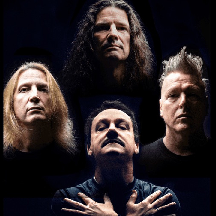 Absolute Queen - The Ultimate Queen Tribute Show Derry Tickets, LaBelle ...