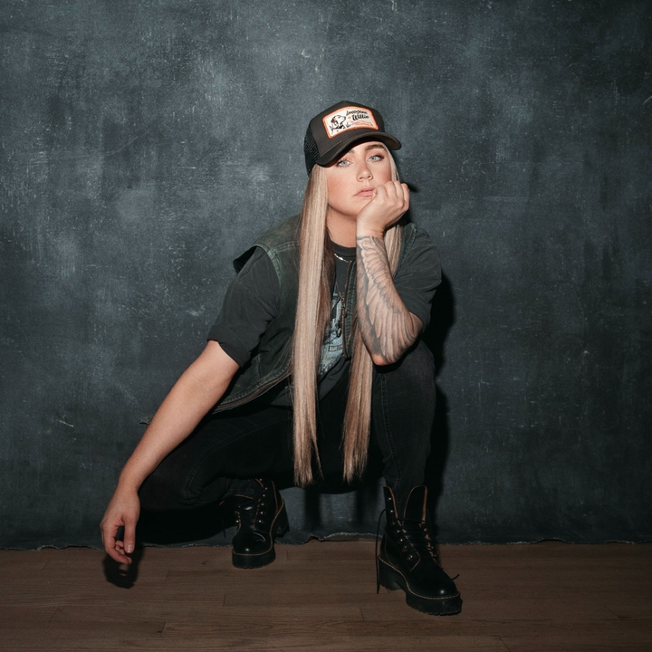 Alli Walker Concerts & Live Tour Dates: 2023-2024 Tickets | Bandsintown