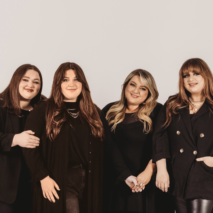 Kelly Crabb & Hope, Kate & Grace (The Bowling Sisters) Williamsburg ...