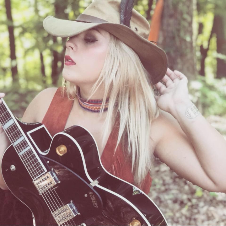 Chloe Litton Official Nashville Tickets, Margaritaville Restaurant ...