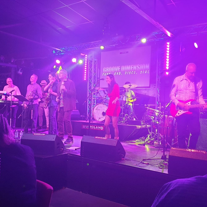 Karten für Groove Dimension - 70's funk, RnB, disco, soul in Eltham ...
