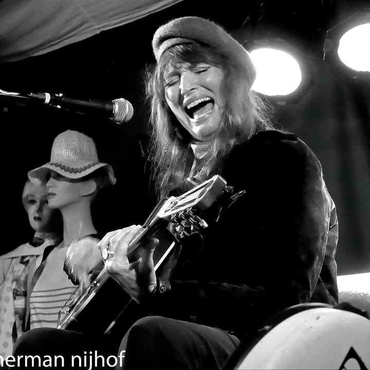 Karten für Kerri Powers in Avon, WWUH-FM West Hartford 12. Januar 2024 ...