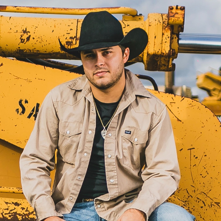 Clay Hollis Concerts & Live Tour Dates: 2024-2025 Tickets | Bandsintown