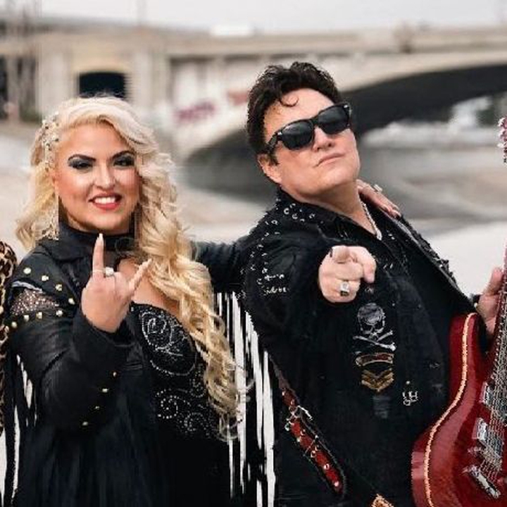 Casey and Romy Vine Grove Tickets, Bobs Bar Mar 30, 2024 | Bandsintown