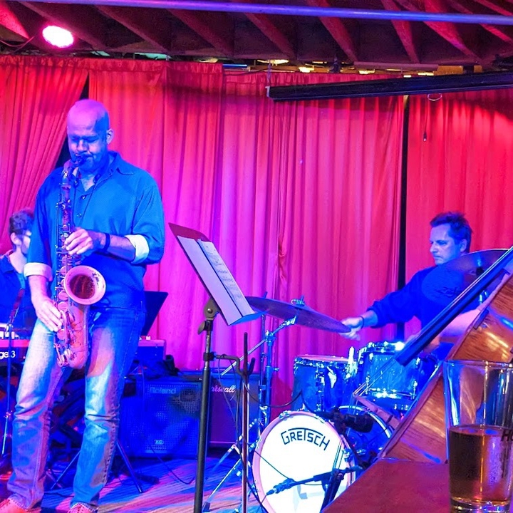 Dennis Mitcheltree Santa Monica Tickets, TRiP Apr 09, 2024 | Bandsintown