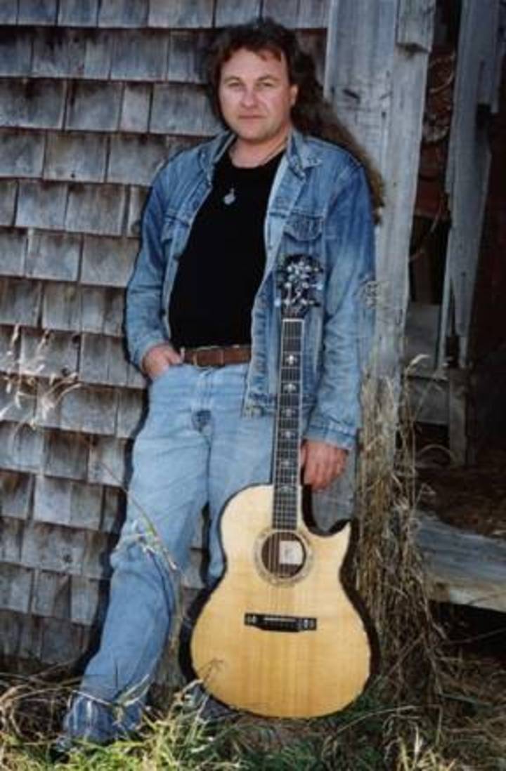 Harvey Reid Tour Dates, Concert Tickets, & Live Streams