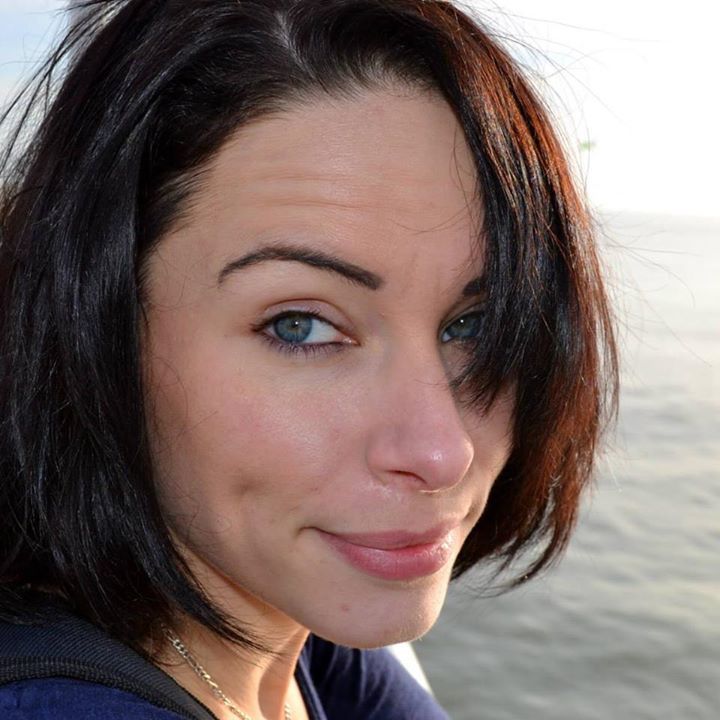 MiMi ¤ Photographie ¤ Tour Dates, Concert Tickets, & Live Streams