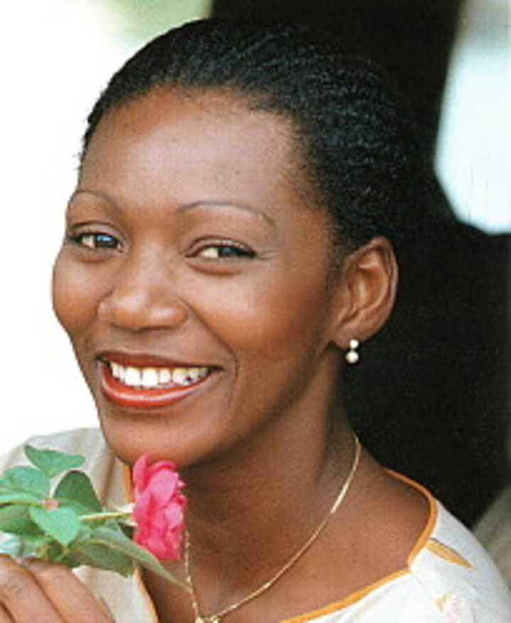 Liz Mitchell Tour Dates 2018 & Concert Tickets | Bandsintown