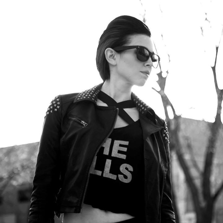 Dani Deahl Concert Tickets: 2023 Live Tour Dates | Bandsintown