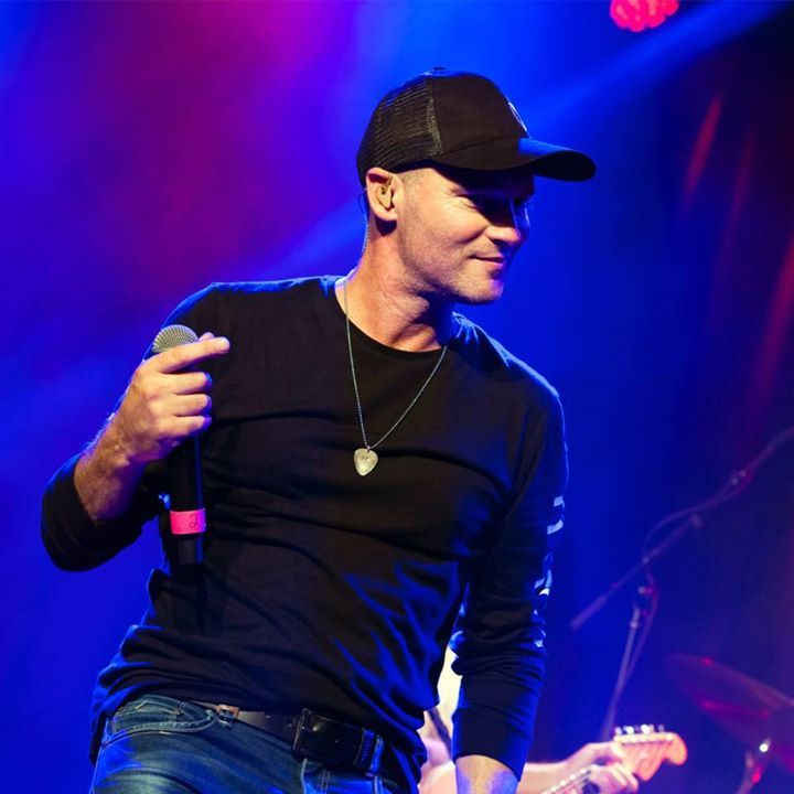 Adam Brand Tour Dates, Concert Tickets, & Live Streams