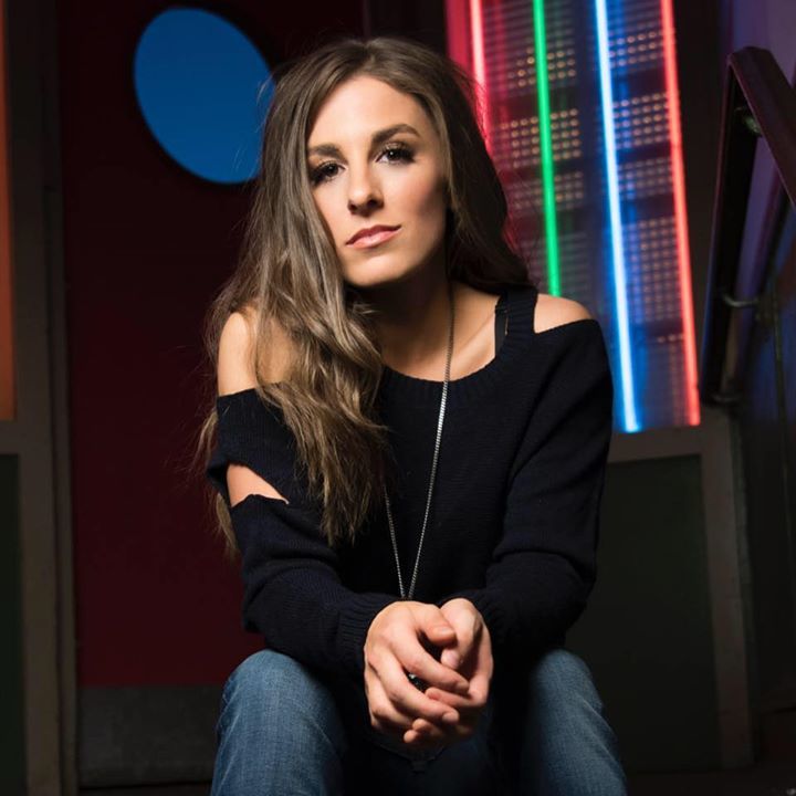 Tara Thompson Concerts & Live Tour Dates: 2024-2025 Tickets | Bandsintown