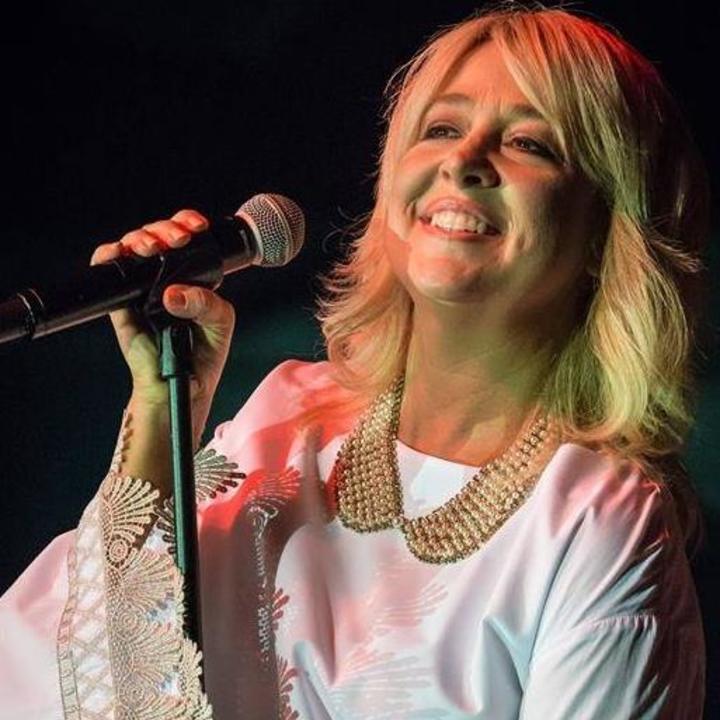 Tammie Davis Concerts & Live Tour Dates: 2024-2025 Tickets | Bandsintown