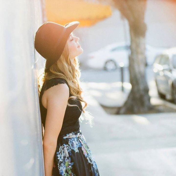 Mimi Page Concerts & Live Tour Dates: 2024-2025 Tickets | Bandsintown