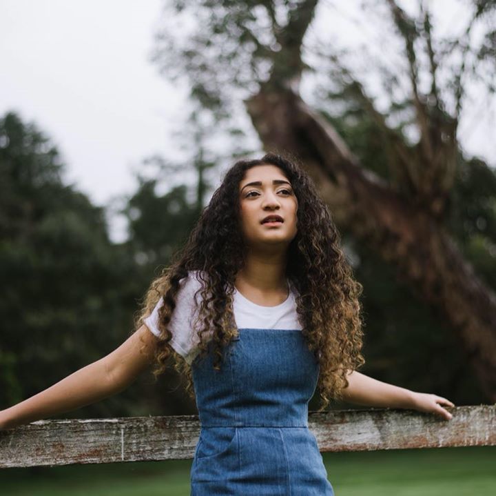 Alzzy Tour Dates, Concert Tickets, & Live Streams