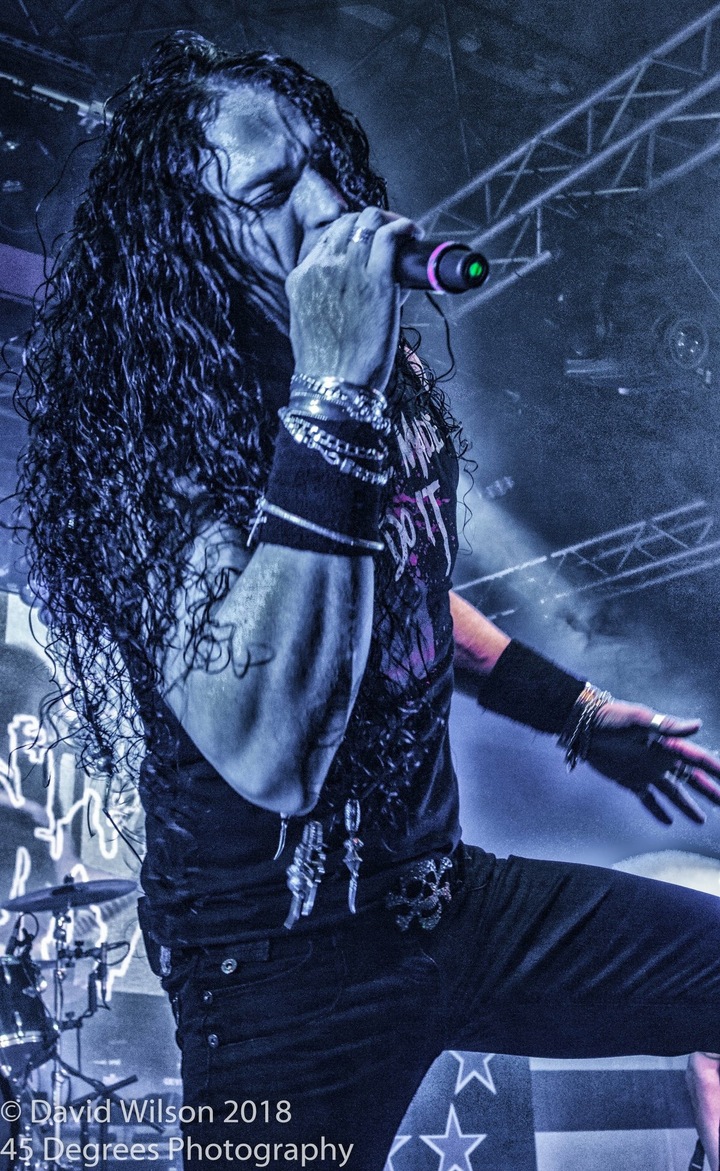 ZP Theart (Official) Tour Dates, Concert Tickets, & Live Streams