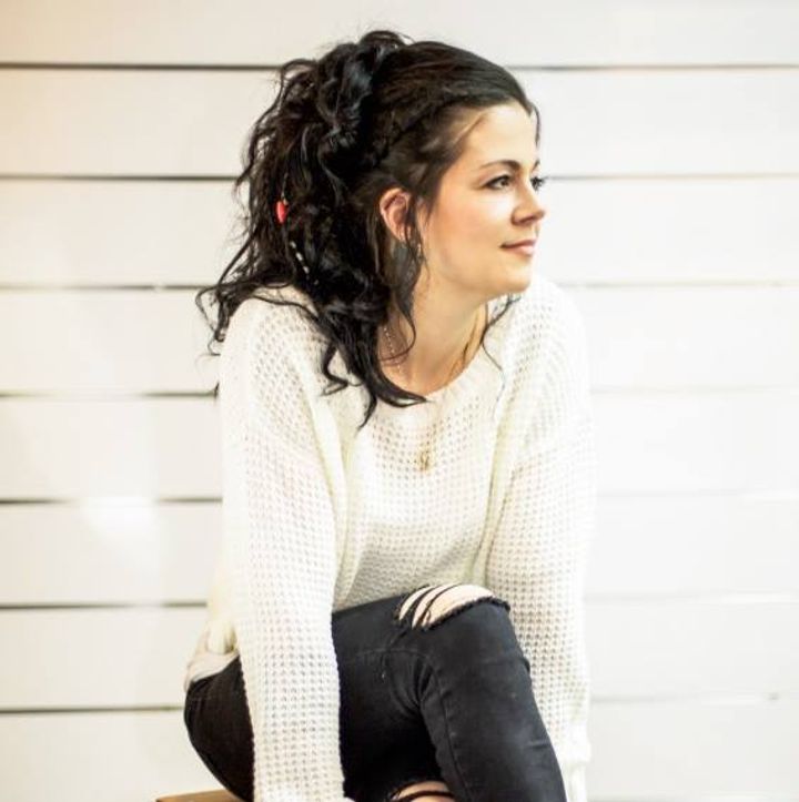 Reney Ray Tour Dates, Concert Tickets, & Live Streams