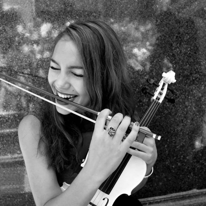 Ada Pasternak Tour Dates, Concert Tickets, & Live Streams