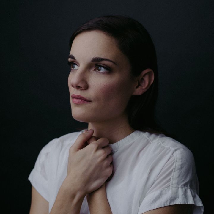 Sarah Kroger Tour Dates, Concert Tickets, & Live Streams