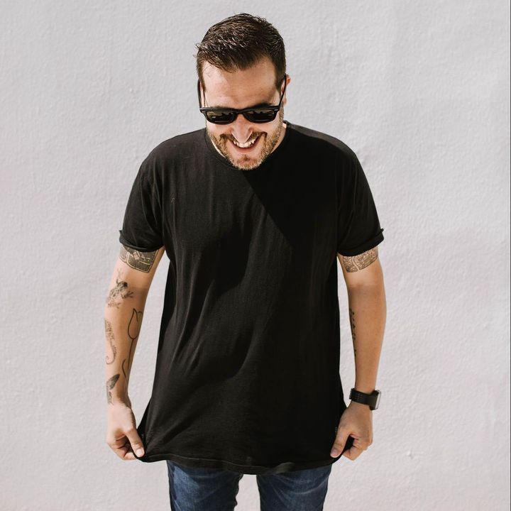 ALEX CARO Concerts & Live Tour Dates: 2024-2025 Tickets | Bandsintown