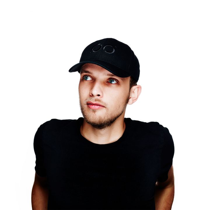 Brooks Tickets, 2022 Concert Tour Dates & Details | Bandsintown