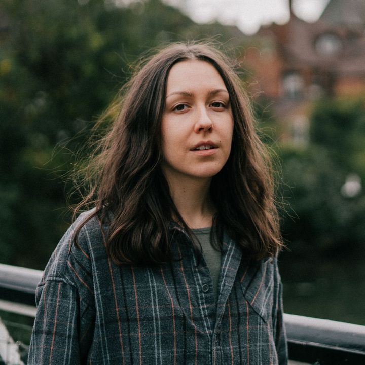 Natalie Holmes Tour Dates, Concert Tickets, & Live Streams