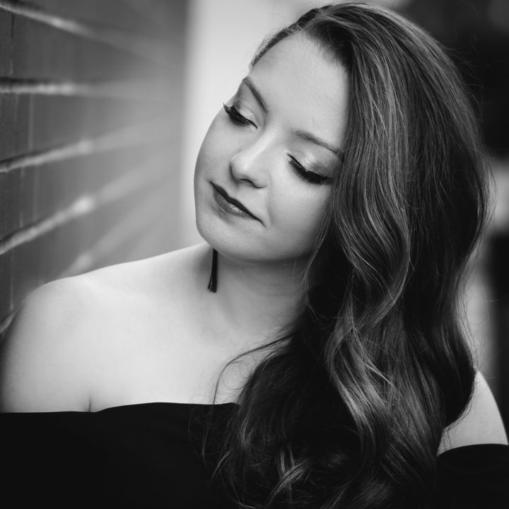 Kelly Singer, soprano Tour Dates, Concert Tickets, & Live Streams