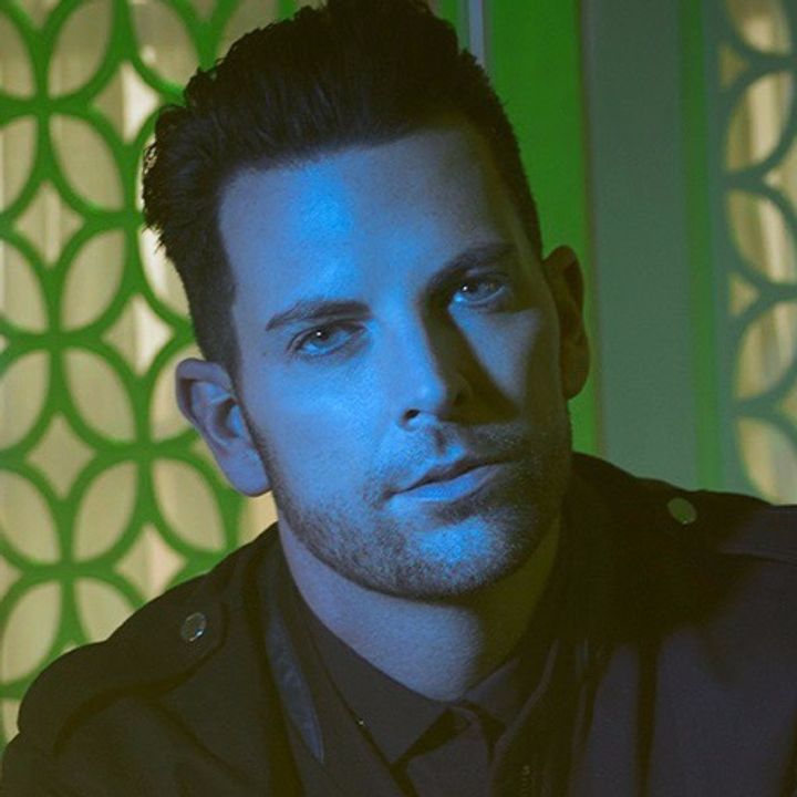 Chris Mann Concerts & Live Tour Dates: 2024-2025 Tickets | Bandsintown