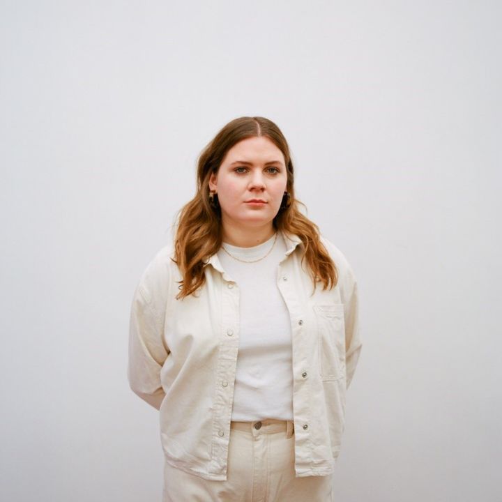 Brooke Bentham Tour Dates, Concert Tickets, & Live Streams