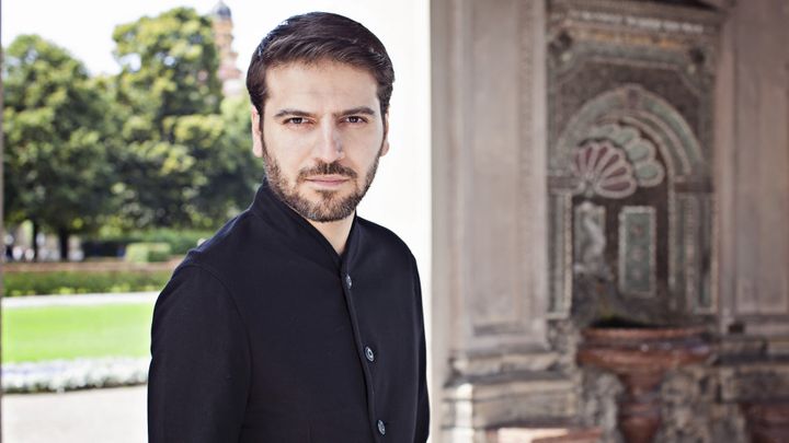Sami Yusuf Concerts & Live Tour Dates: 2024-2025 Tickets | Bandsintown