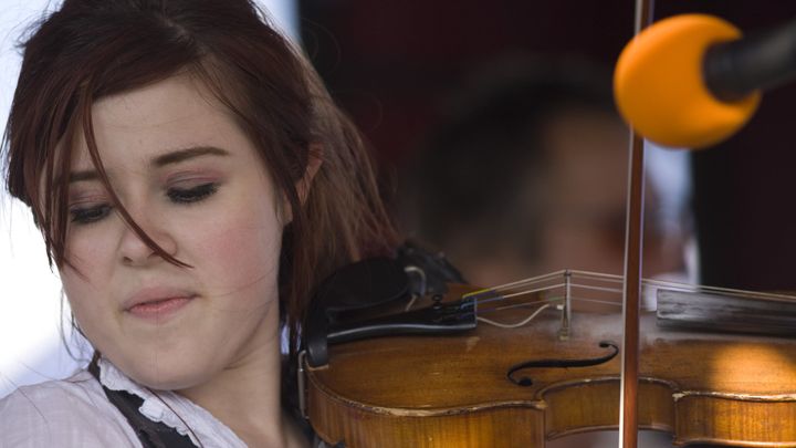 Amanda Shaw Concerts & Live Tour Dates: 2024-2025 Tickets | Bandsintown