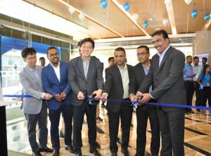 Samsung Experience Store opens at the newly Opened Marino Mall ...