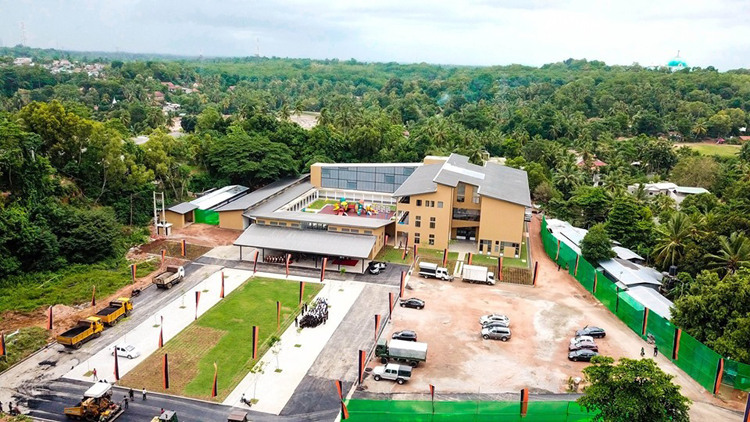 Sri Lanka Army Hands over Ayati Centre to Faculty of Medicine ...