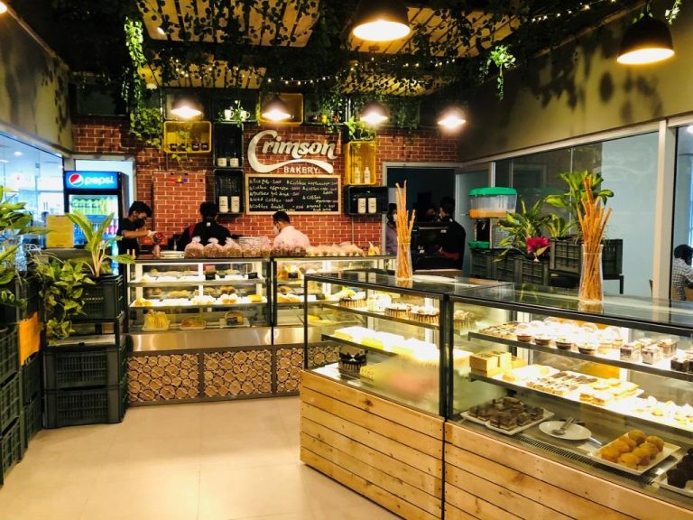 Crimson Bakery Café Unveils its Latest Outlet at the Kotelawala Defence ...
