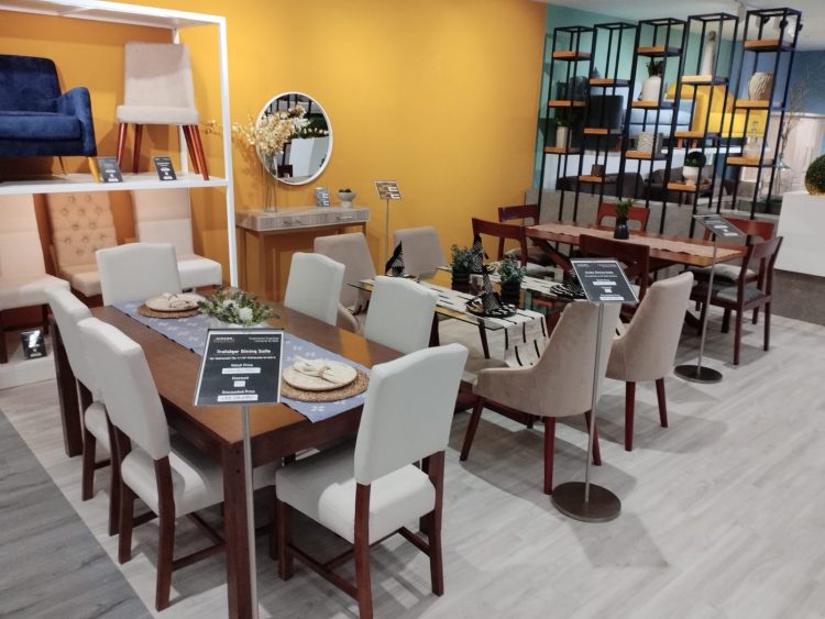 Singer Premium Furniture Opens its Doors at One Galle Face - Adaderana ...