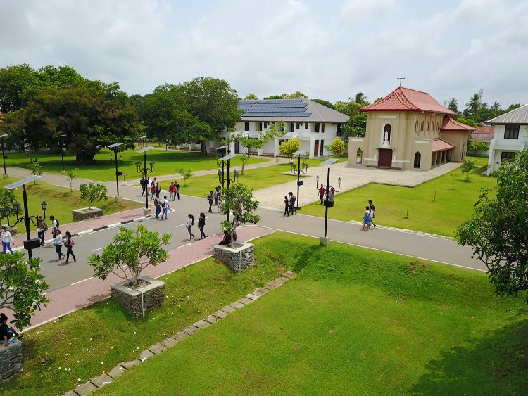 BCI Campus Helps Students to Apply for Interest-Free Loans - Adaderana ...