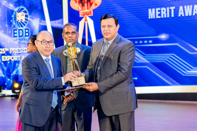 Ocean Lanka Triumphs with Top Honors at 25th Presidential Export Awards ...