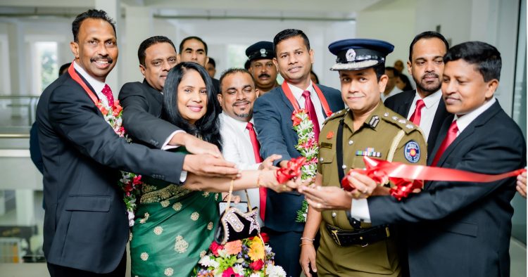 AIA Insurance advances expansion with new RDO in Matara - Adaderana Biz ...