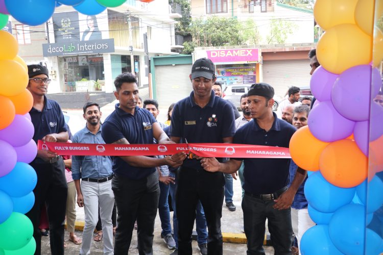 Full'r Burgers Maharagama Celebrates Grand Opening of Dine-In ...