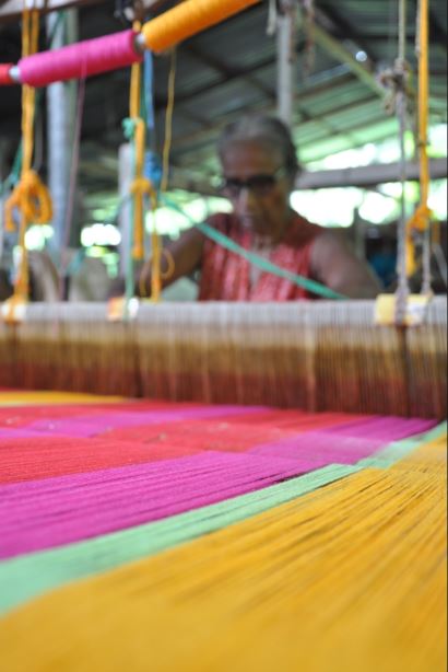 Selyn celebrates and preserves the traditions of Handloom in Sri Lanka ...