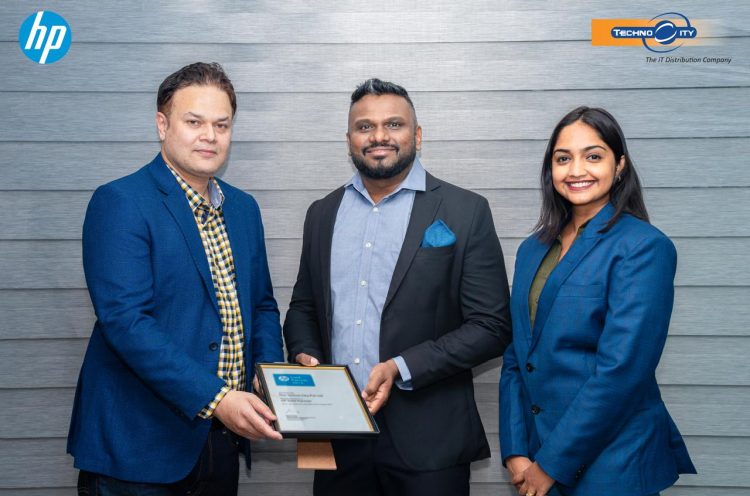 HP Unveils The Next Evolution of Large Format Printing to Sri Lanka ...